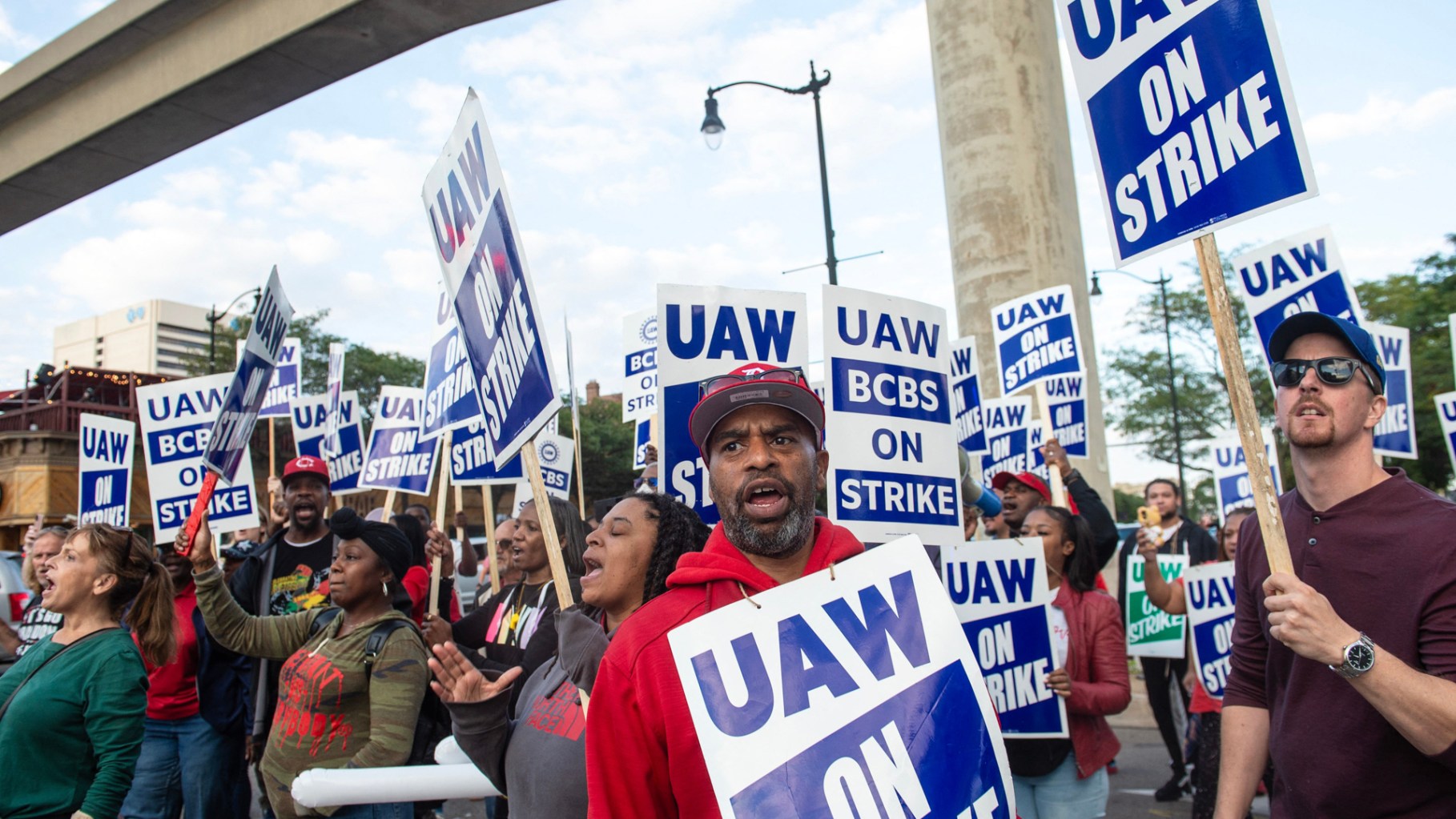 Stellantis-UAW Strike Talks Could Reopen Shuttered Jeep Plant as EV ...