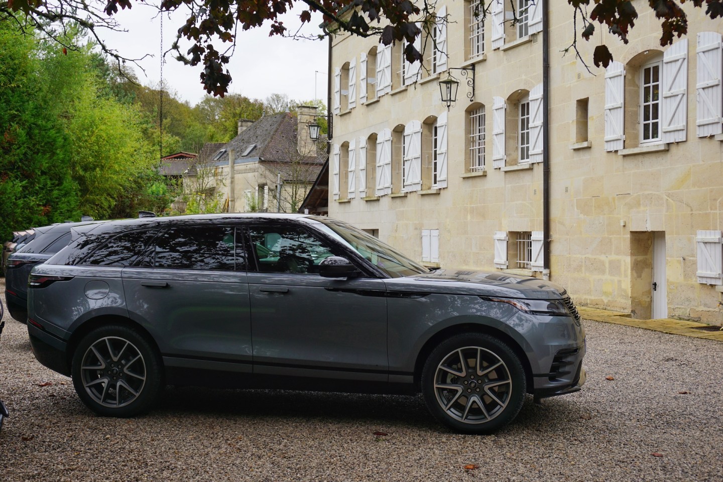 2024 Range Rover Velar First Drive Review: A Fashion Accessory You Can ...