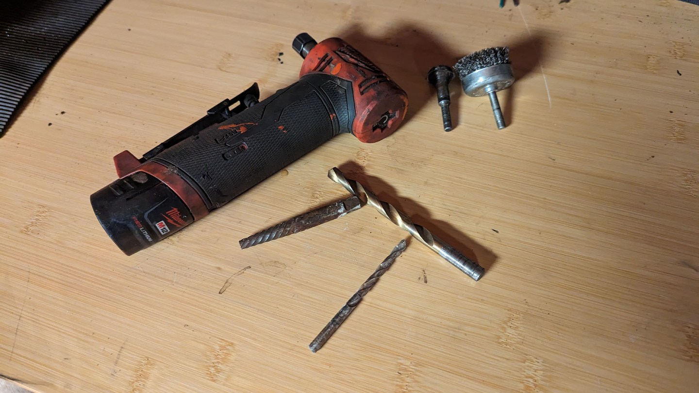 Here's How to Remove a Broken Bolt