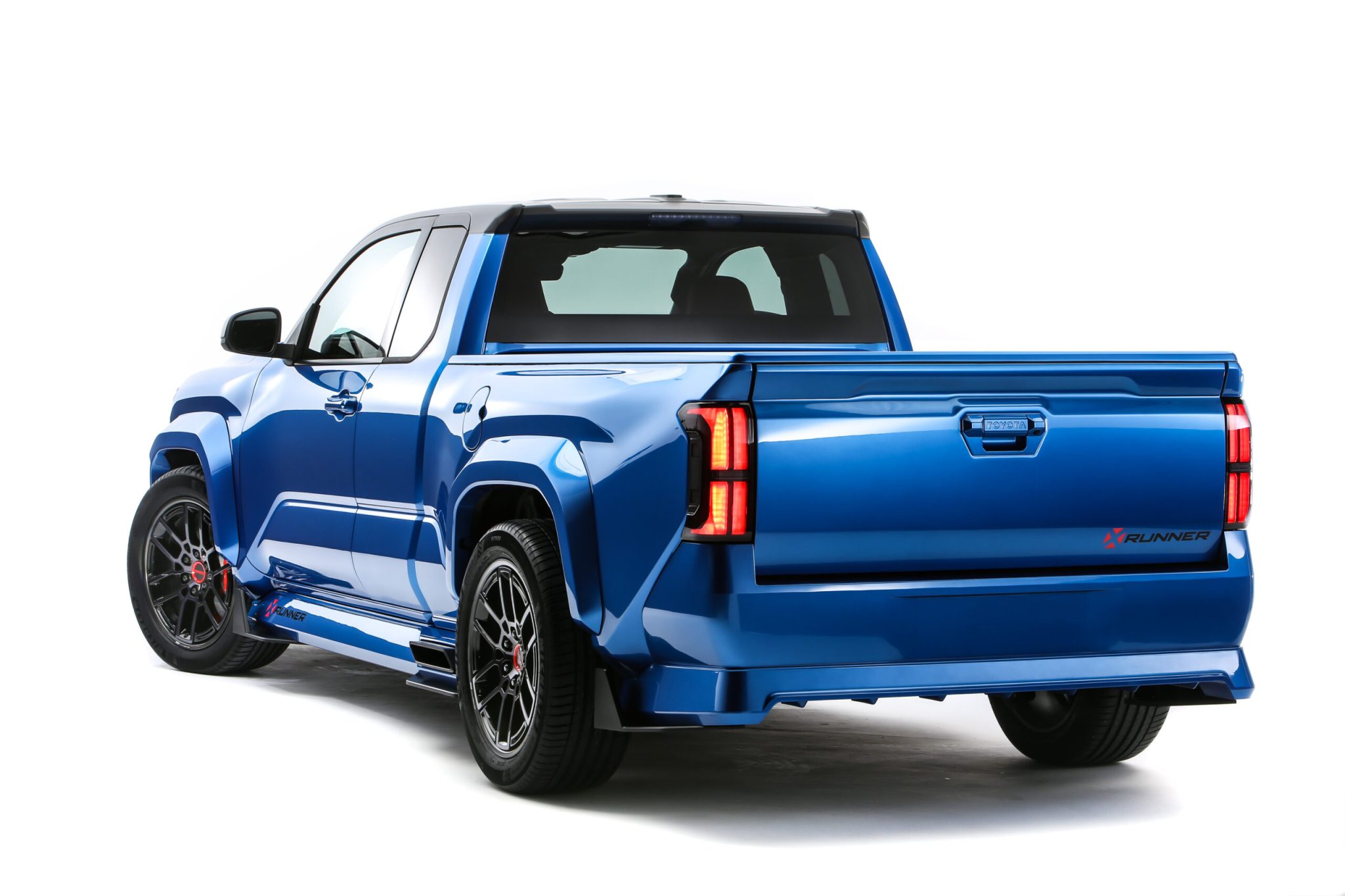 Toyota Tacoma X-Runner With Twin-Turbo V6 Is a SEMA Build to Remember