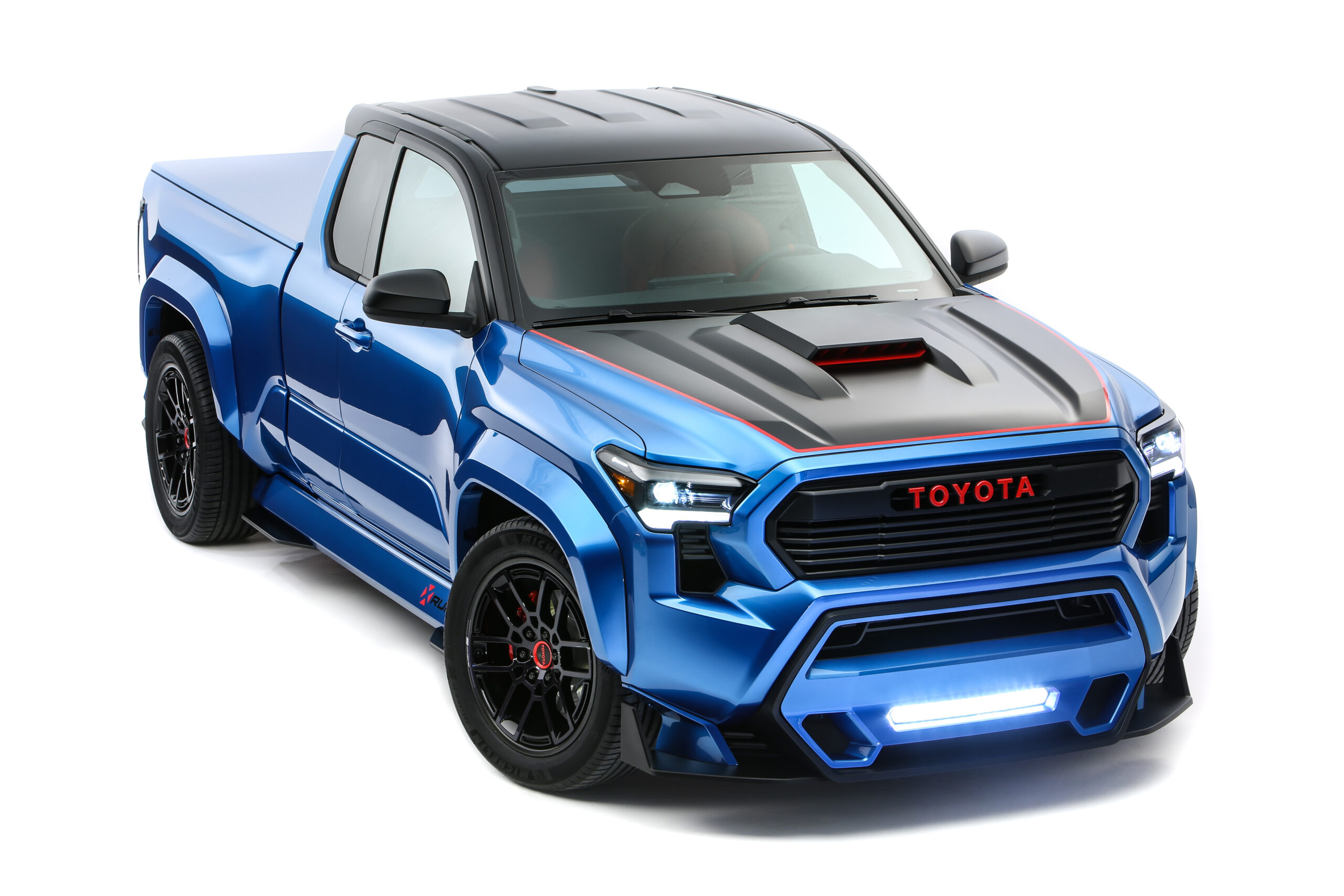 Toyota Tacoma X-Runner With Twin-Turbo V6 Is a SEMA Build to Remember