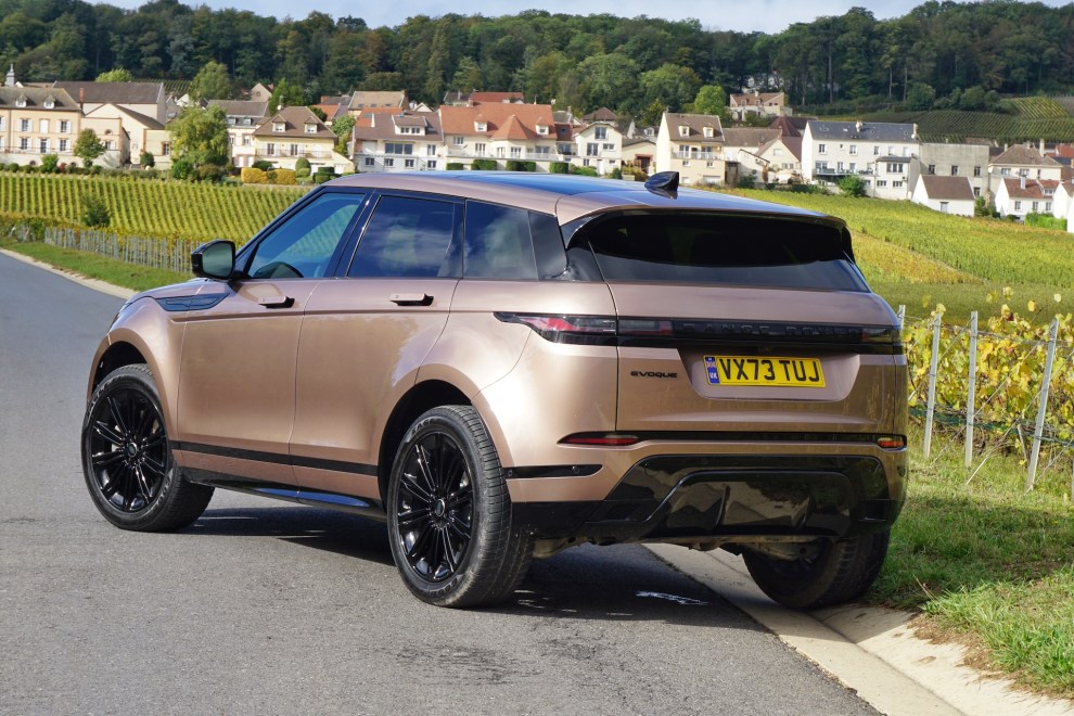 2024 Range Rover Evoque First Drive Review: A Designer Crossover for ...