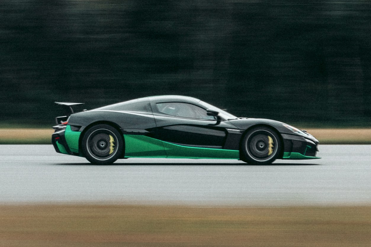 Rimac Nevera Hits 171 MPH in Reverse, a New Guinness World Record