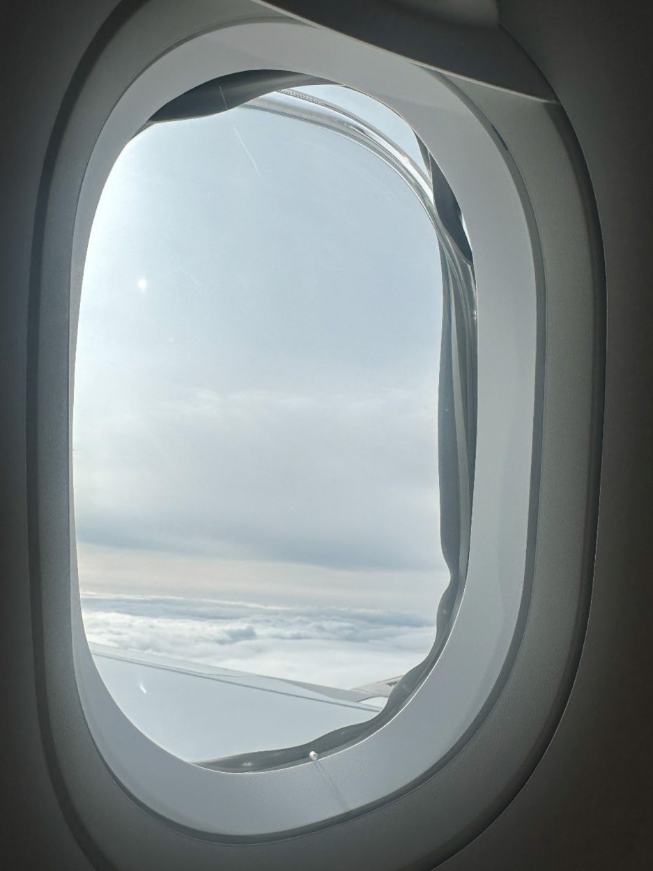Passenger Flight Loses Two Windows After Takeoff No One Notices Until