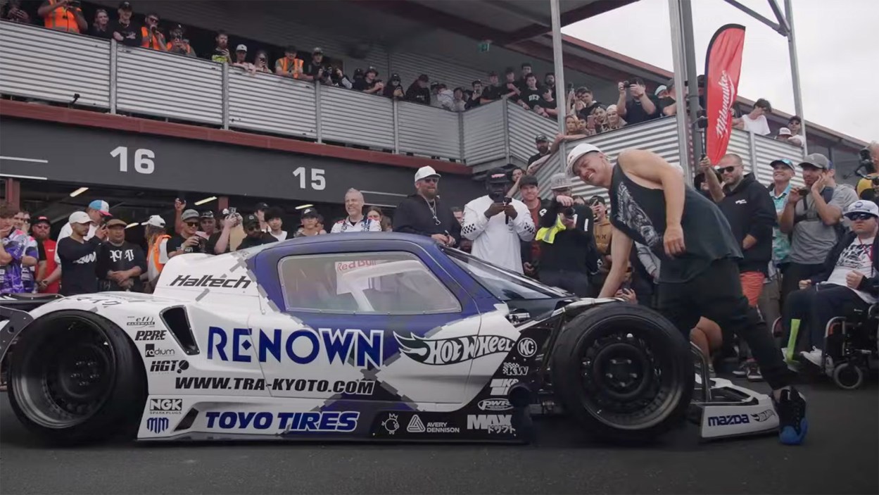 'World's First' Five-Rotor Wankel Powers This Mazda 787B Tribute