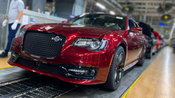 Confirmed: 2023 Chrysler 300C Will Get a High Performance 'Special Edition'