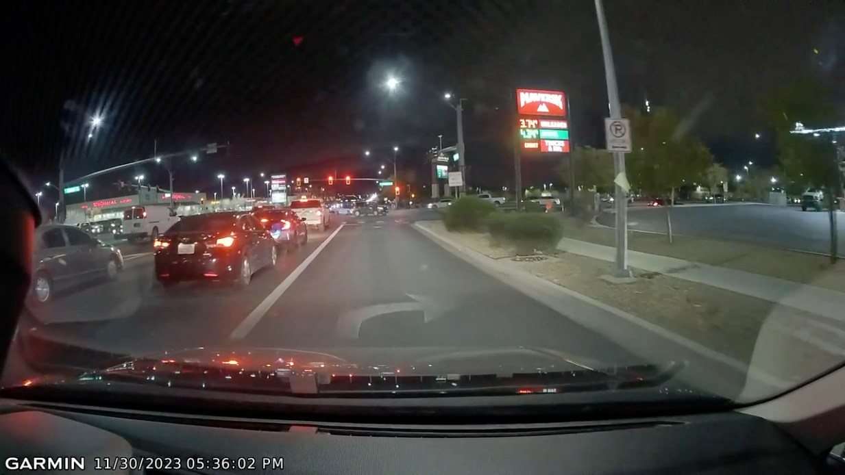 Garmin Mini 2 Dash Cam Hands-On Review