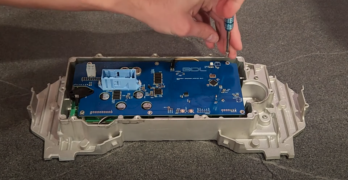 Nissan 300ZX Owner Turns Ford Digital Dash Into Wicked Retro Display