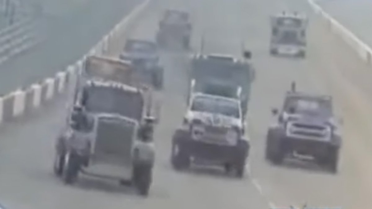 Remembering the First Great American Truck Race, When Semis Hit the ...