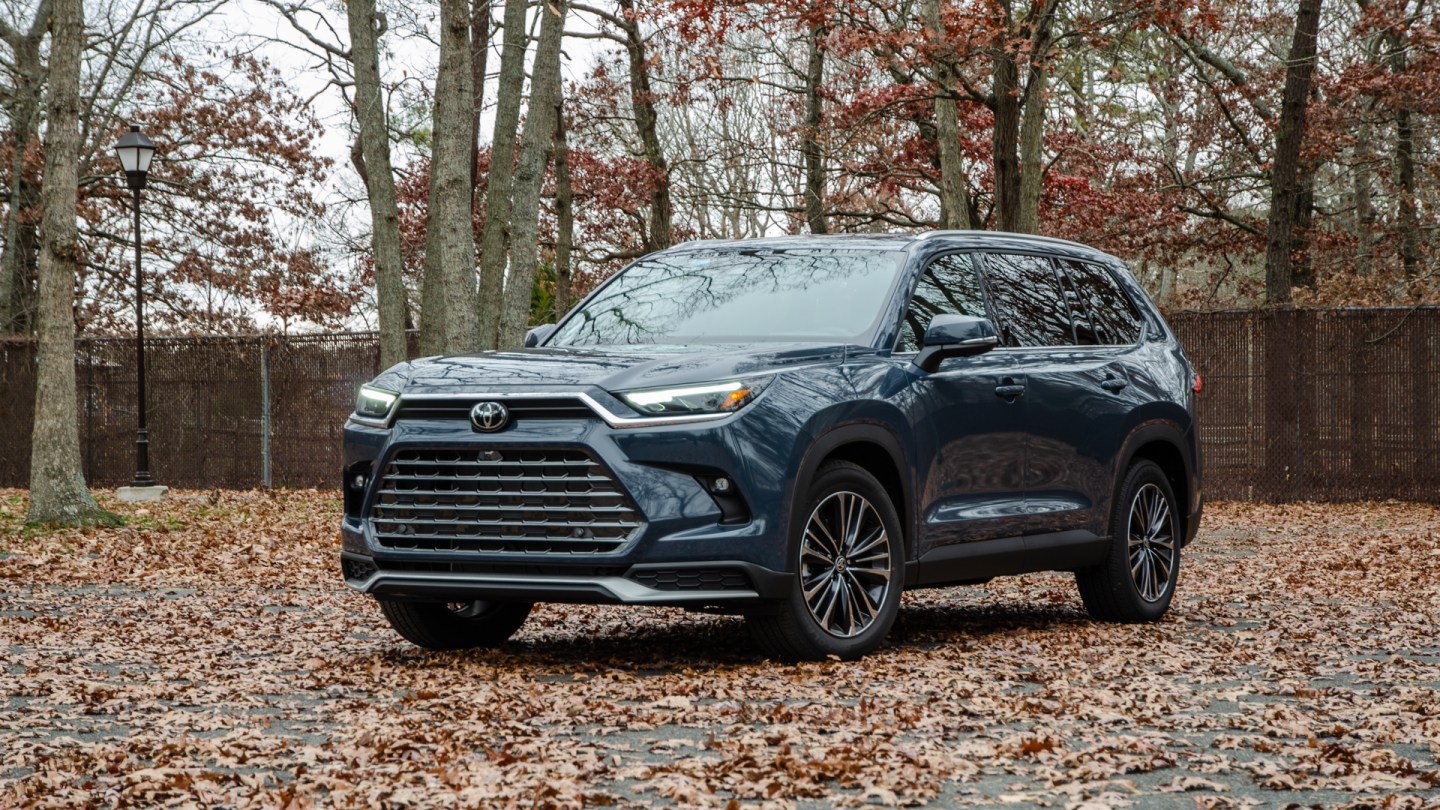 2024 Toyota Grand Highlander Hybrid Max Review: The Perfect Tool for ...