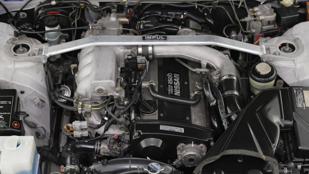 Nissan Skyline Impul R33-R For Sale Is a Rare JDM Sedan Tuned by a Racer