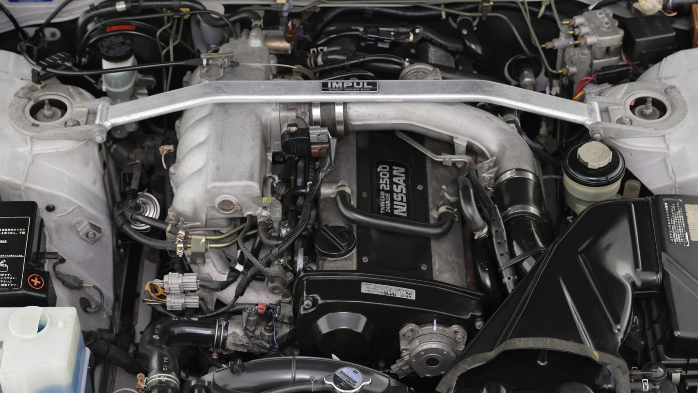 Nissan Skyline Impul R33-R For Sale Is a Rare JDM Sedan Tuned by a Racer