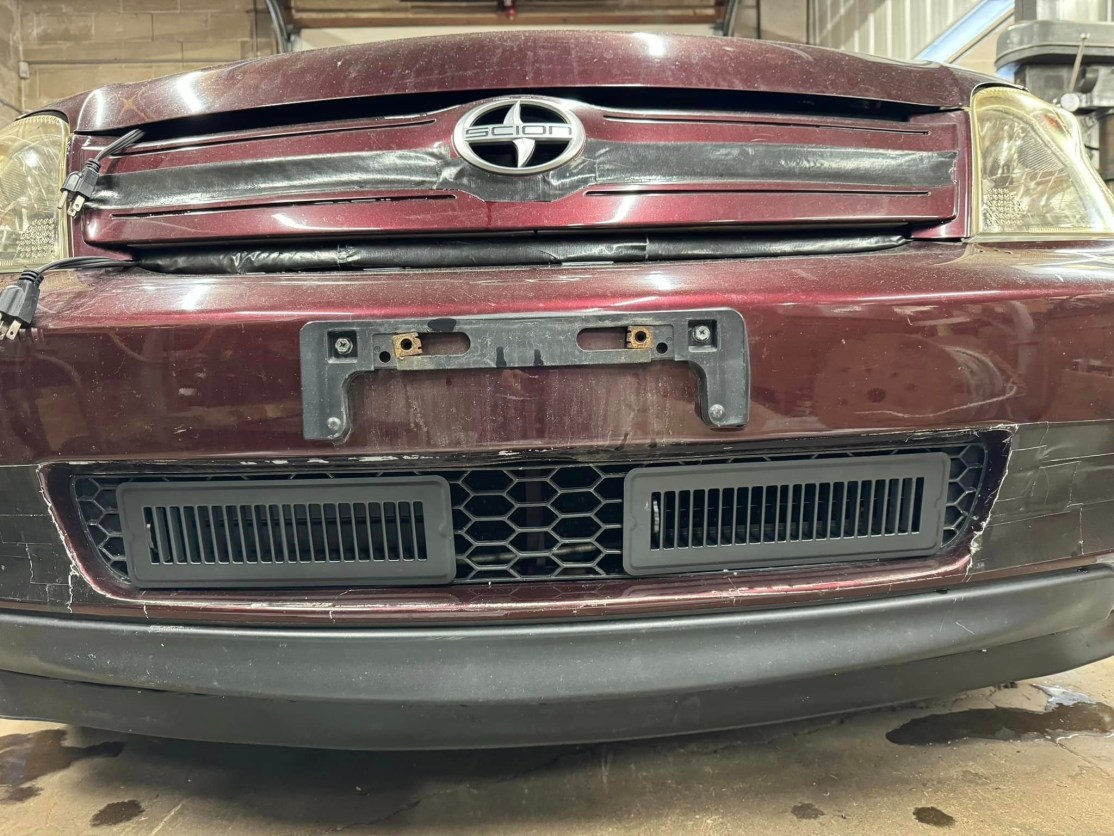 This Scion Went From 35 to 70 MPG With Extreme Hypermiling Mods