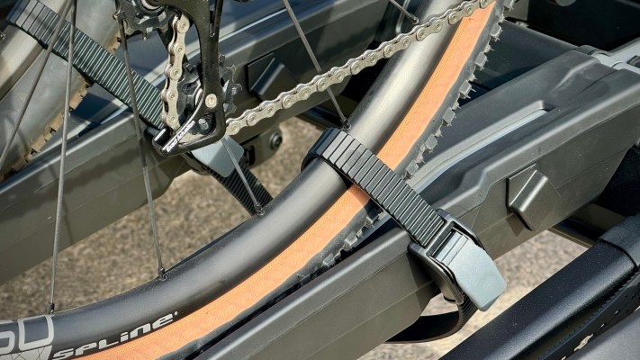 Review: Thule Epos Hitch Mount Bike Rack Is My New Favorite