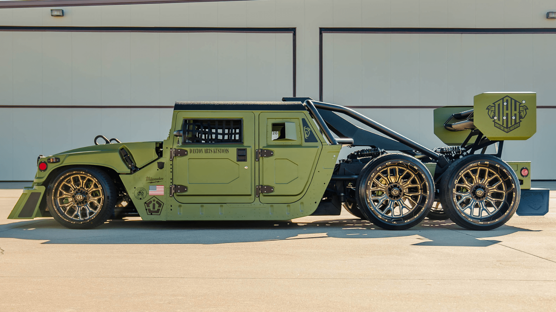 For Sale: Hellcat V8-Powered 6X6 Humvee Has 717 HP and an Aircraft Rear ...