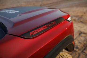 Nissan Frontier Forsberg Edition Gets Nismo Lift Kit, Off-Road Shocks