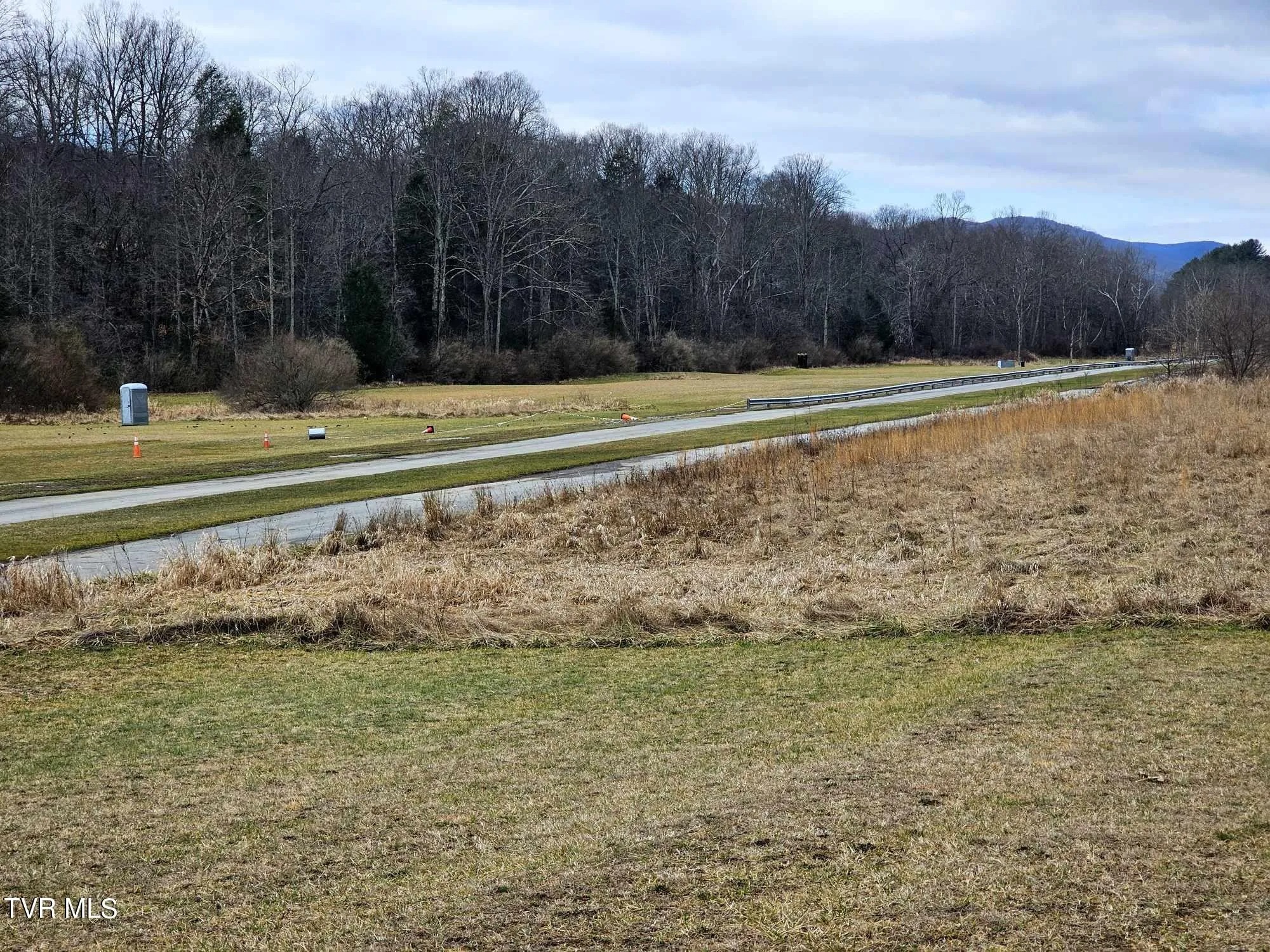 One of America’s Sketchiest Drag Strips Is For Sale. It'll Cost You $3. ...