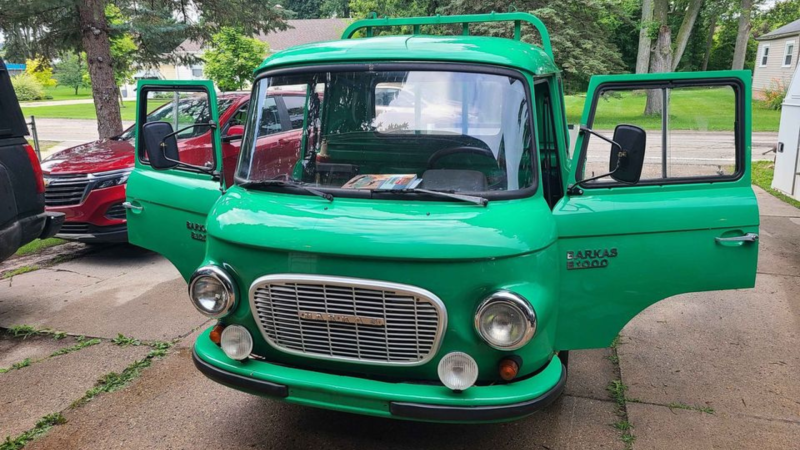 The Most Charming Barkas B1000 Pickup Is Looking for a New Owner