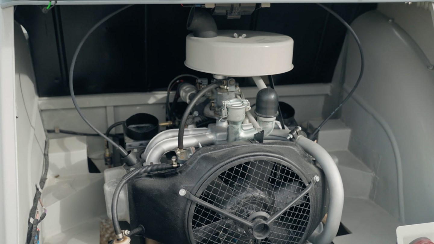 The Twin-Engine Citroen 2CV 4x4 Was French Innovation at Its Weirdest