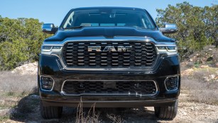 2025 Ram 1500 Ditches the V8, But That Twin-Turbo I6 Is a Reward Worth ...