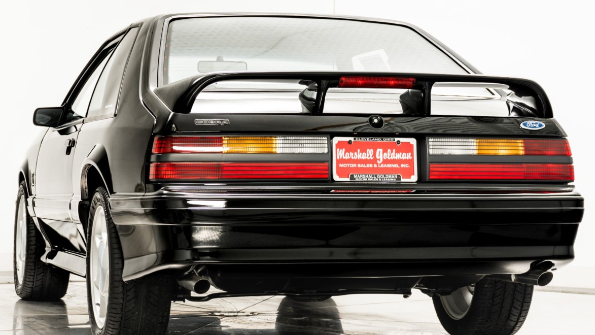 34-Mile Ford Mustang SVT Cobra Might Be the Freshest Fox Body in the World