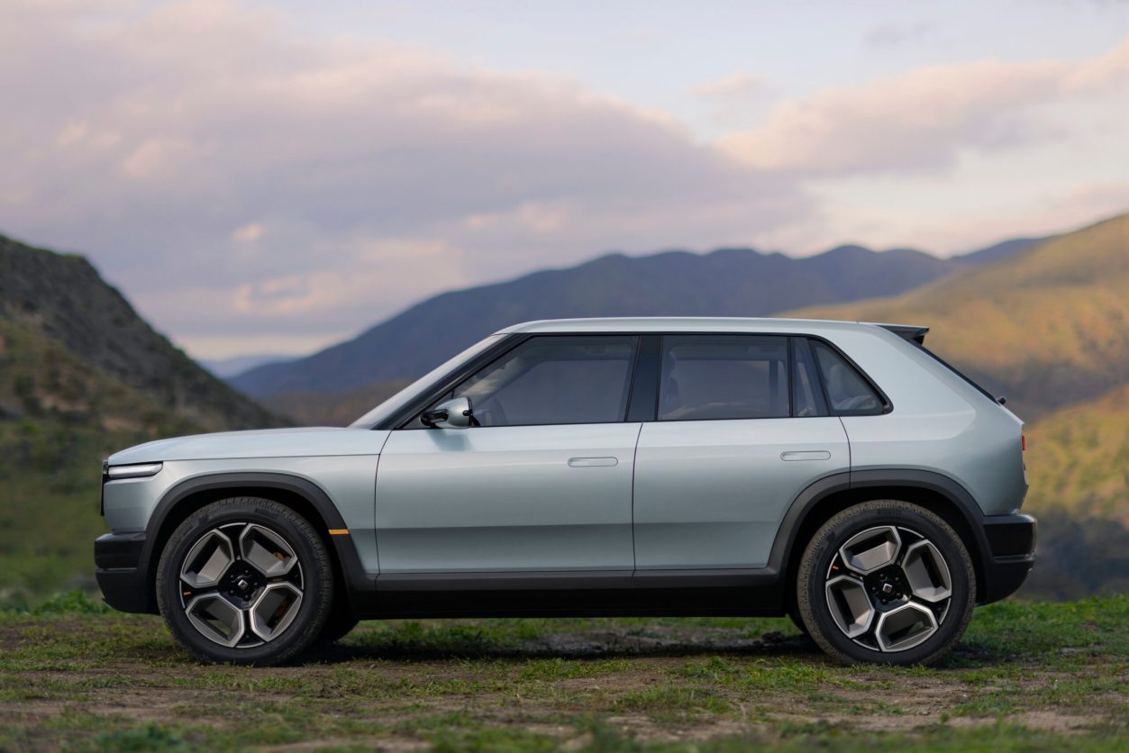 Rivian R3 Is a Cyberpunk AMC Gremlin With a Jacked-Up R3X Performance ...