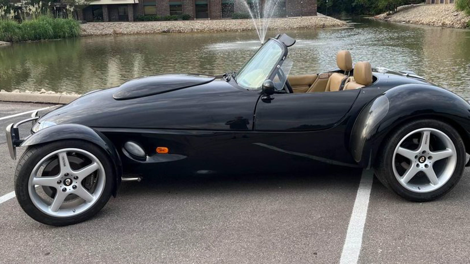 Risky Buy of the Day: Highest-Mileage Panoz AIV Roadster in the World
