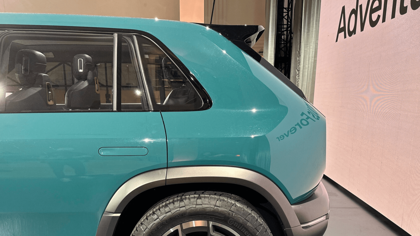 Rivian R3's Retro Hatch Was Inspired by Group B Rally Legends