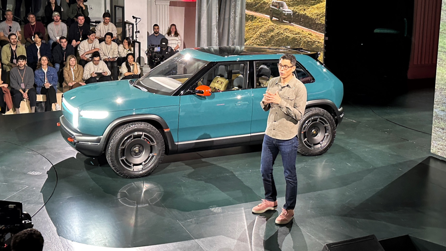 Rivian R3's Retro Hatch Was Inspired by Group B Rally Legends