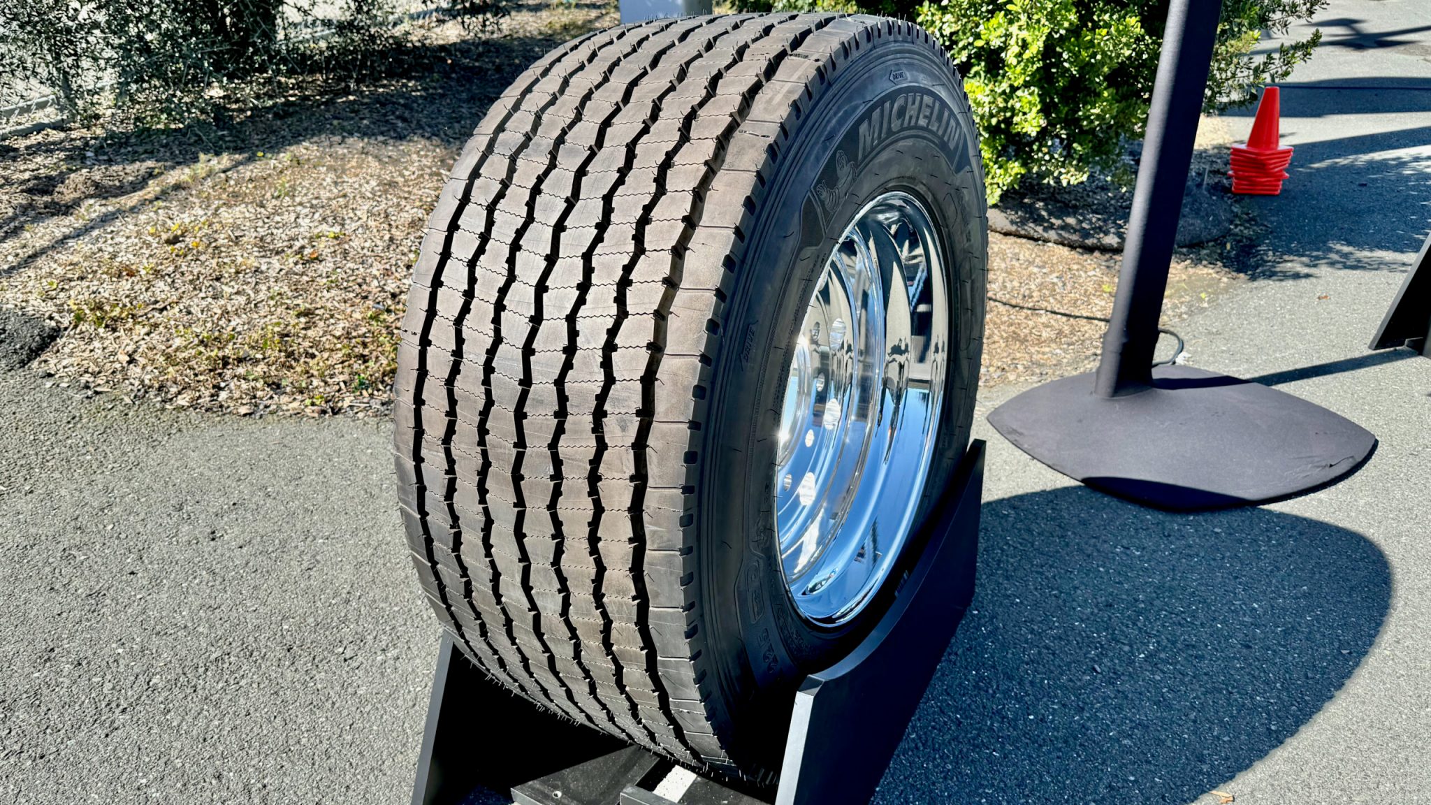 The Michelin Man Wants To Talk About His Future And Reincarnation
