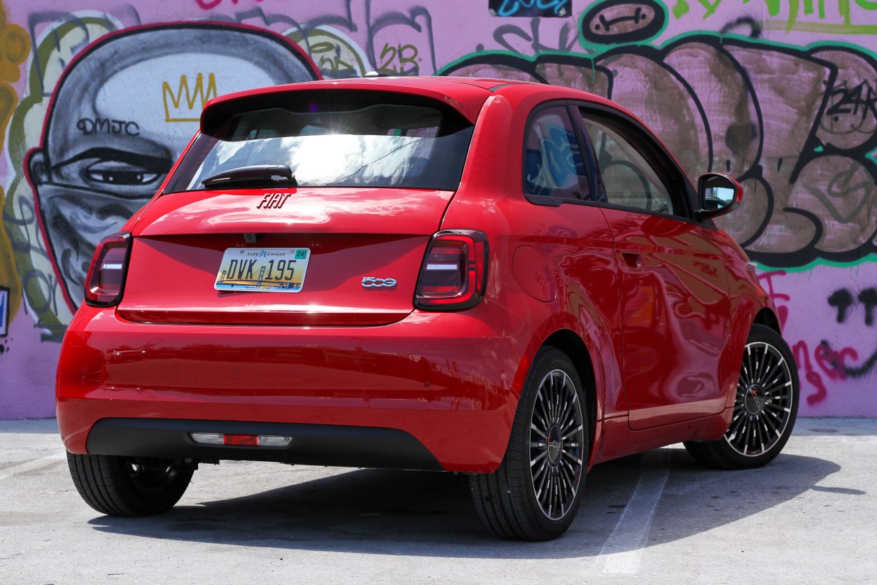 2024 Fiat 500e First Drive Review: An Adorable Espresso Shot of an EV