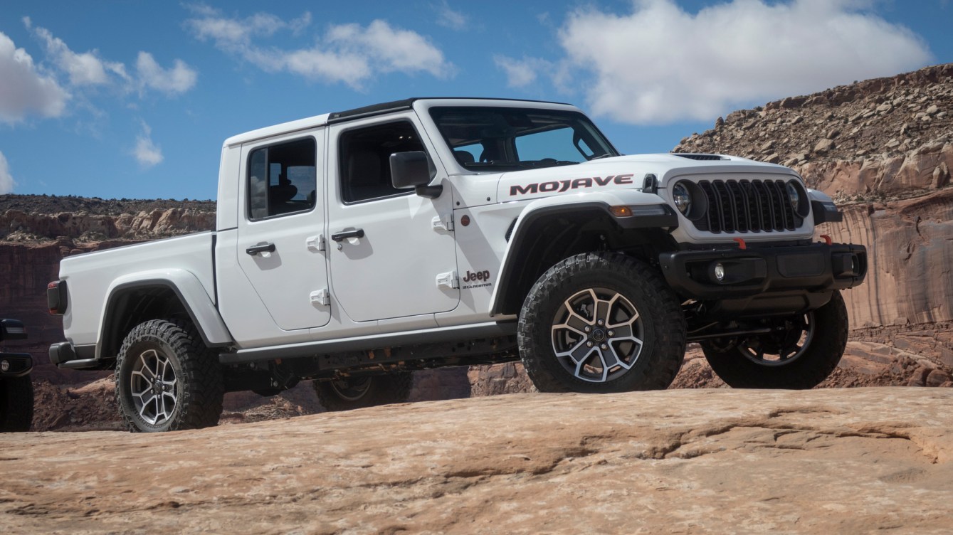 2024 Jeep Gladiator Mojave First Drive Off-Road Review