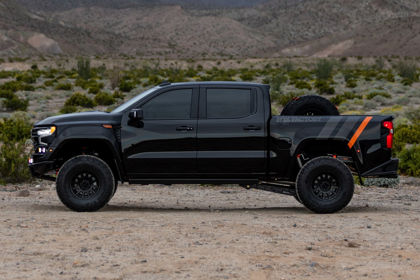 Fox Shocks Will Sell This Skunkworks Silverado With 700 HP and Wild ...