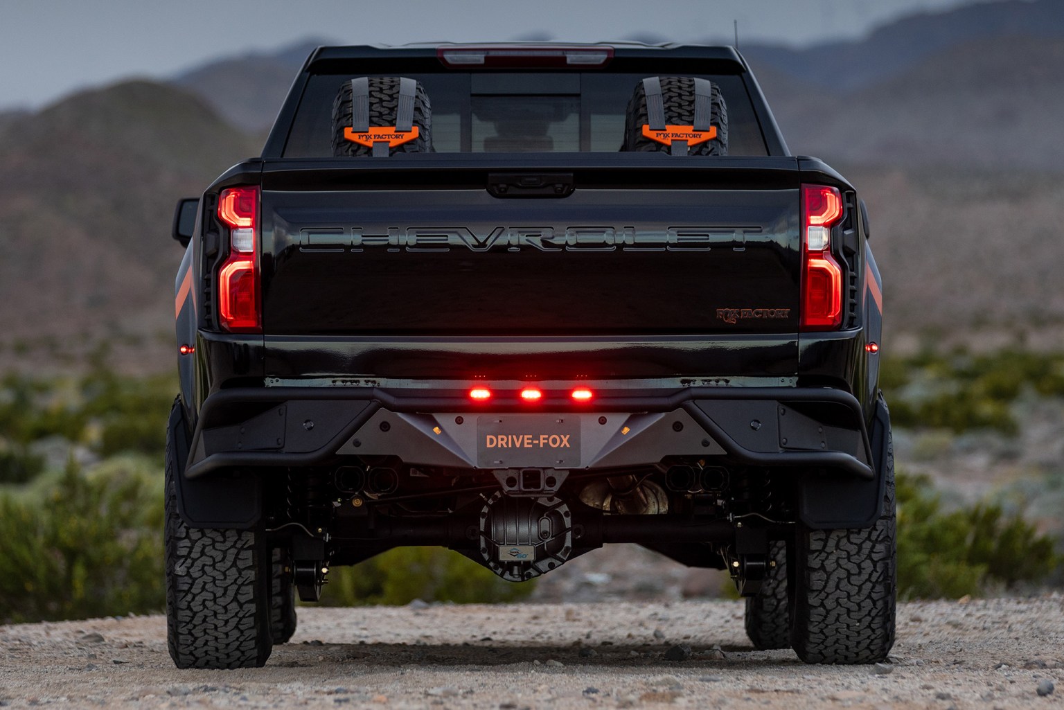 Fox Shocks Will Sell This Skunkworks Silverado With 700 HP and Wild ...