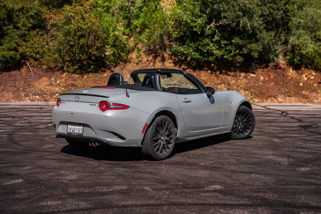 The 2024 Mazda MX-5 Miata Is the Cure for What Ails Us