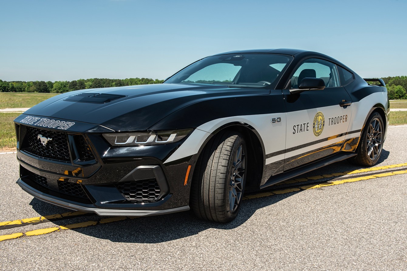 V8 Ford Mustang Returns to Police Duty in North Carolina