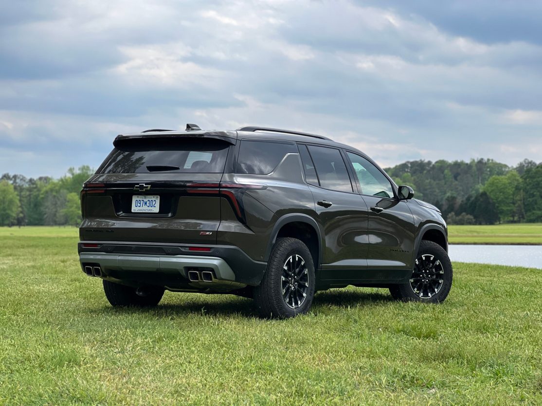 2024 Chevrolet Traverse First Drive Review: Zaddy Looks, Dad-Bod ...