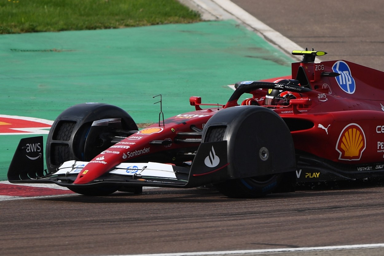 F1's Prototype Spray Guards Really Stretch the Definition of 'Open Wheel'
