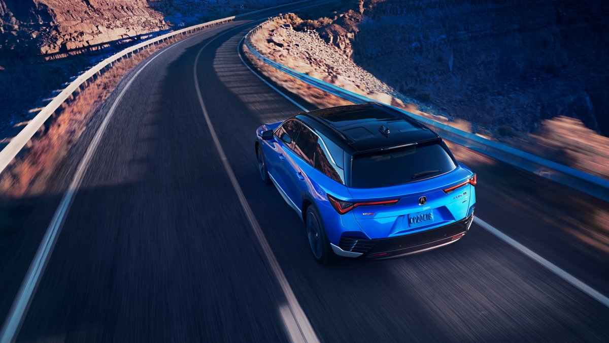 The Acura ZDX Is Pikes Peak’s First-Ever Electric Pace Car