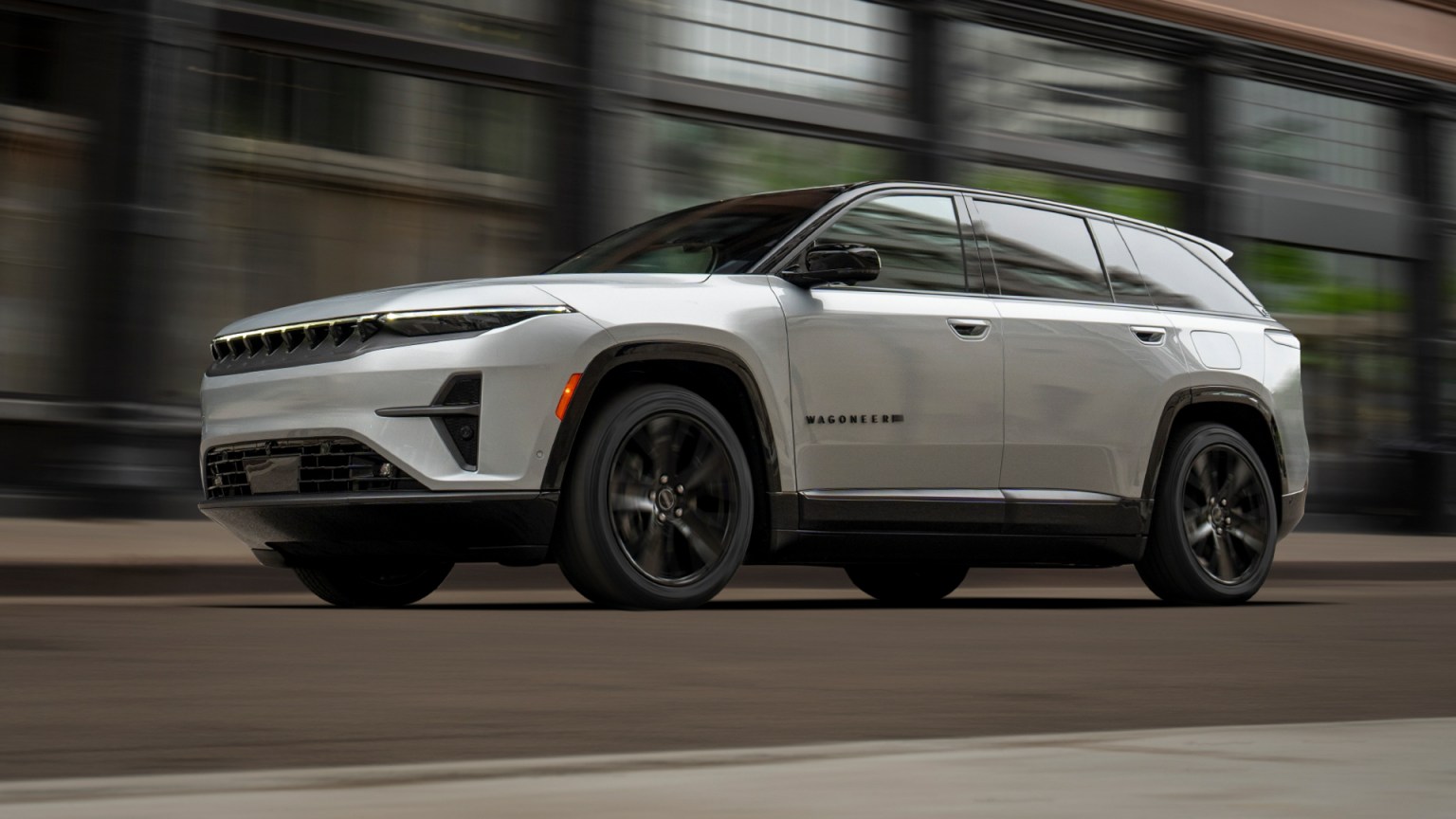 The $72,000 Jeep Wagoneer S Is America’s Electric Range Rover