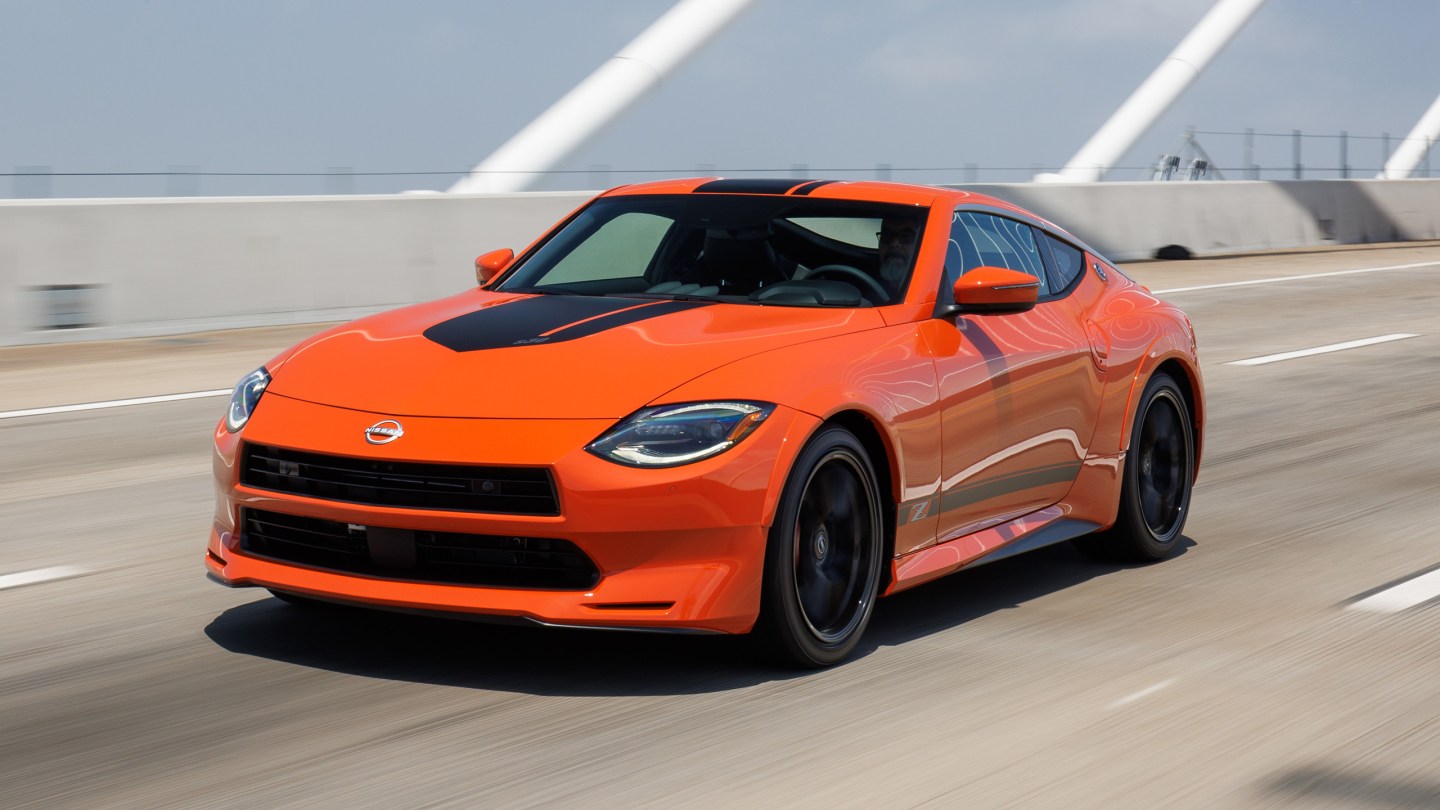 2024 Nissan Z Heritage Edition Finally Brings the Retro Split Grille to ...