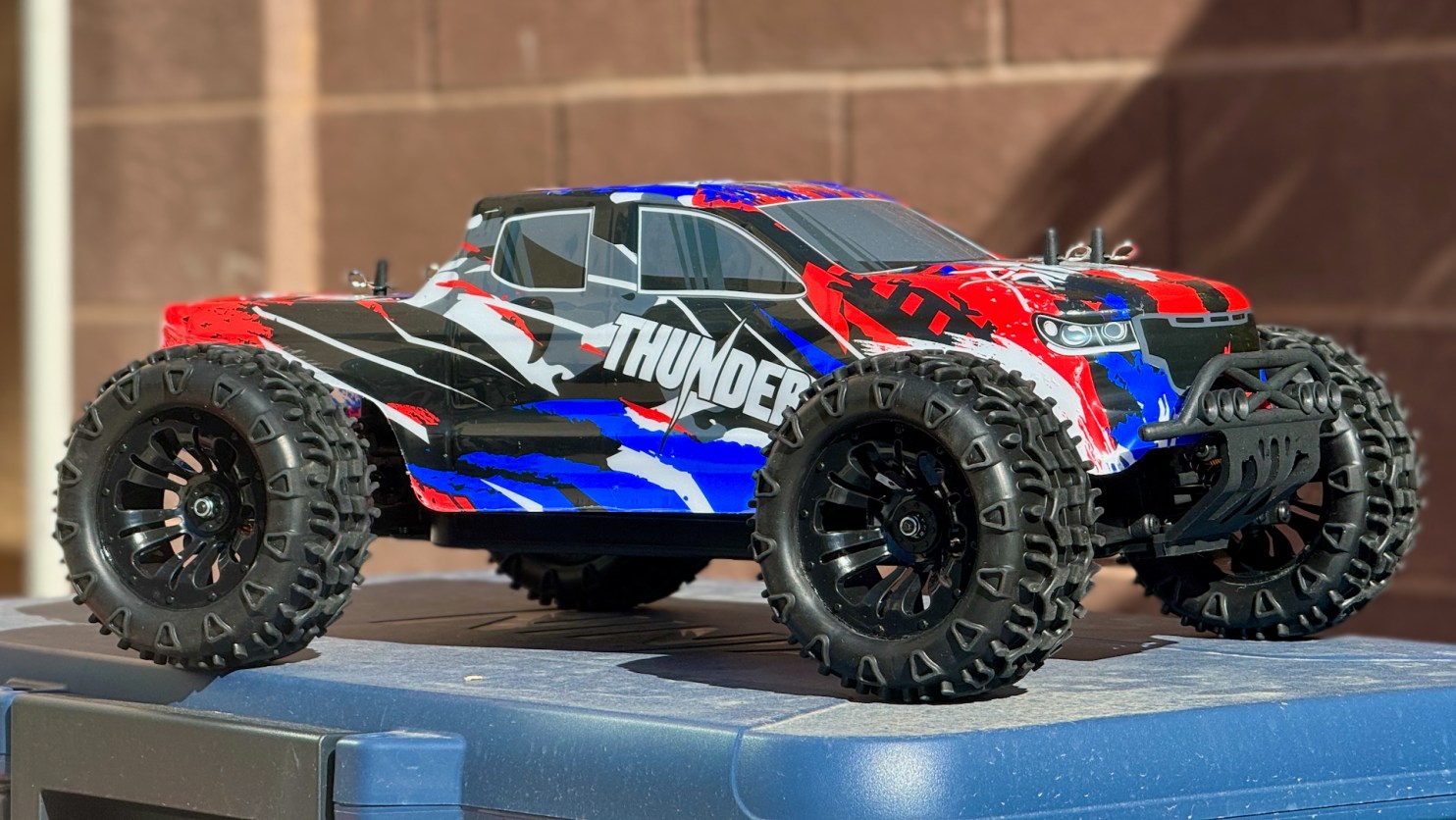 Laegendary Thunder RC Truck Hands-On Review