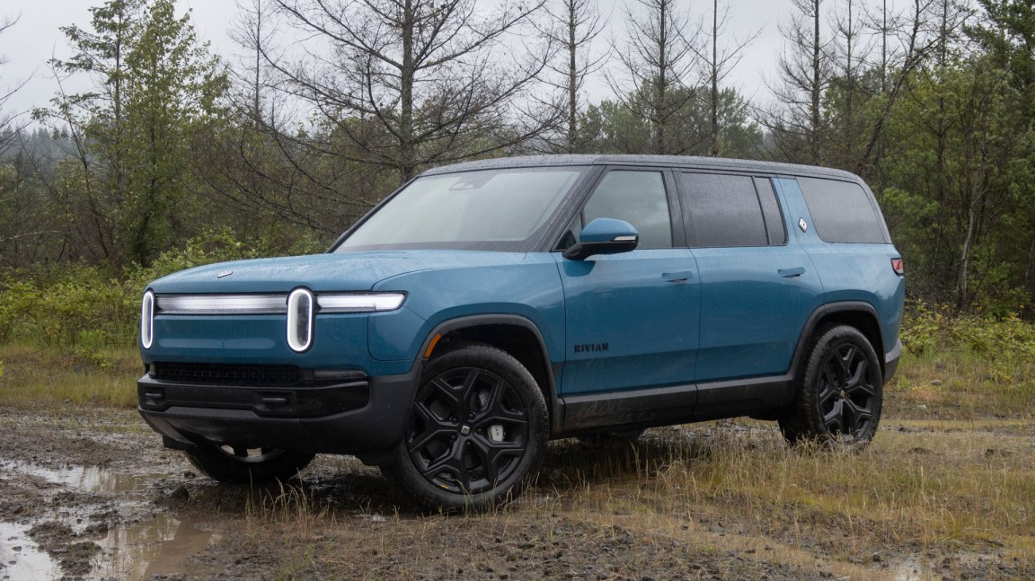 2025 Rivian R1S First Drive Review: Cutting-Edge Again