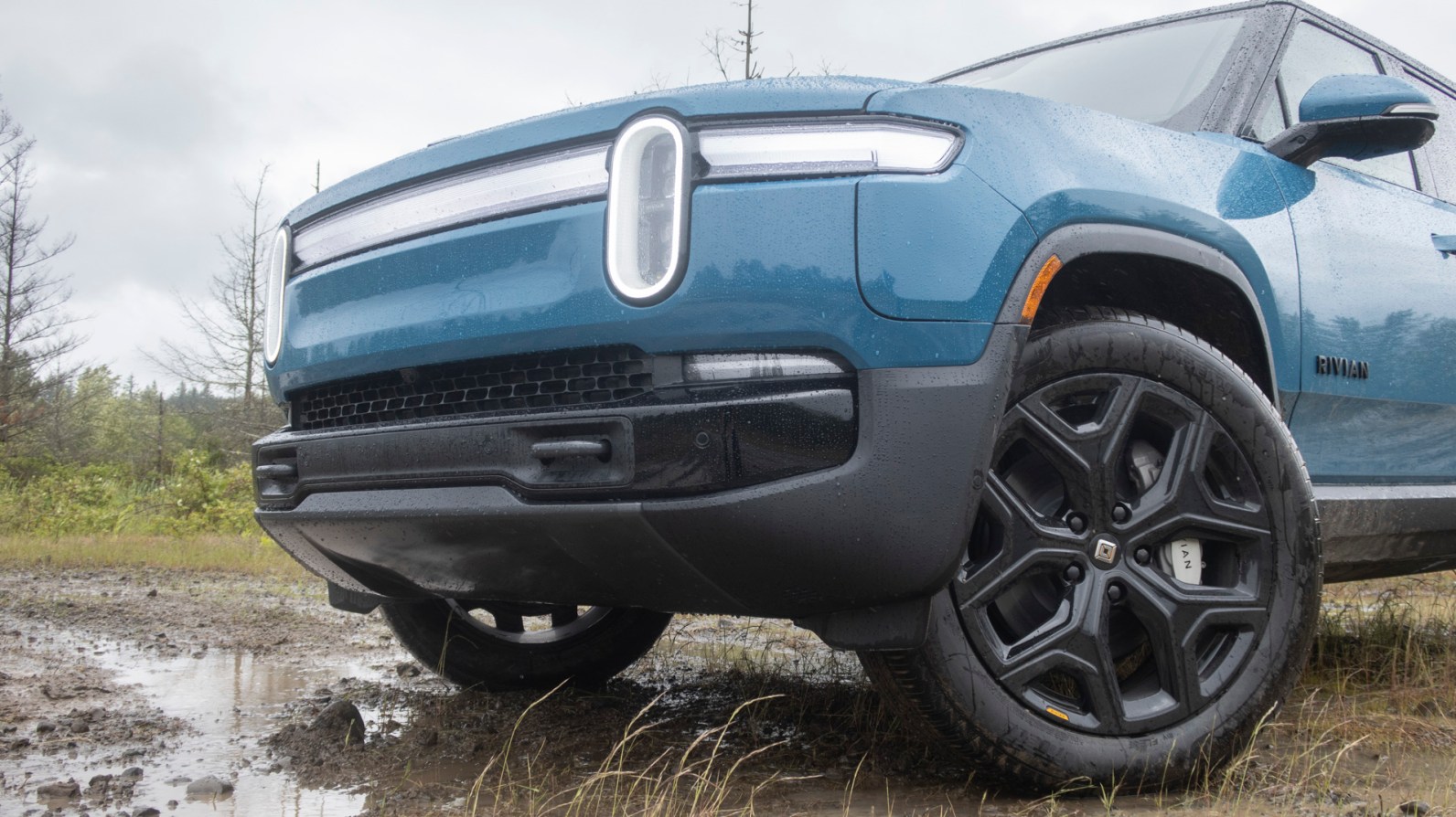 Rivian Recalls 17,000 Trucks Because Their Headlights Are Unreliable in ...