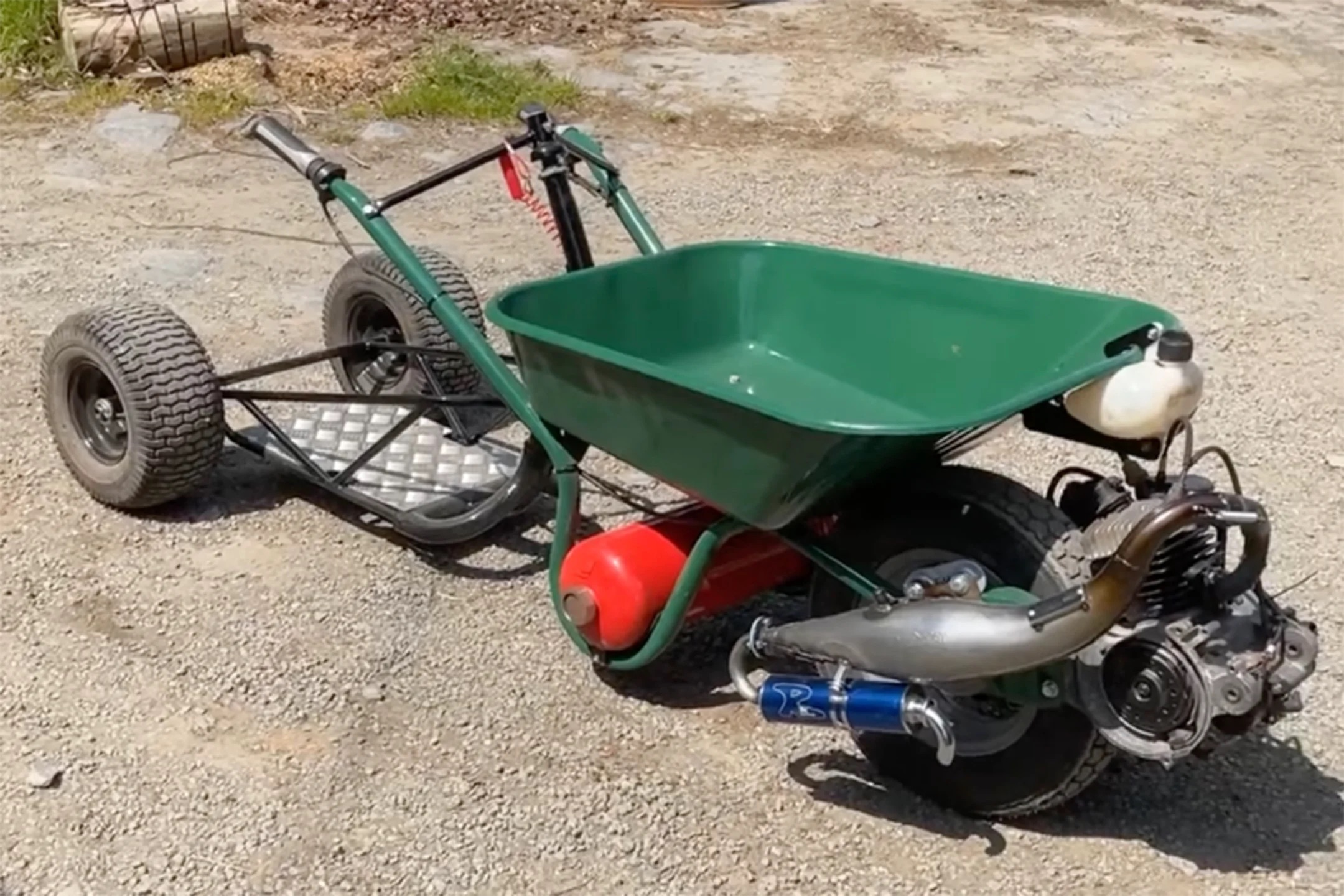 This Wheelbarrow Has A New Land Speed Record