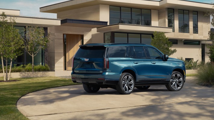The Diesel Cadillac Escalade Is Dead for 2025 Because Nobody Wanted It