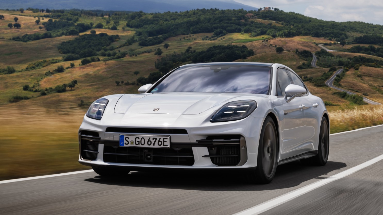 2025 Porsche Panamera Reaches New Peak With Turbo S E-Hybrid and GTS