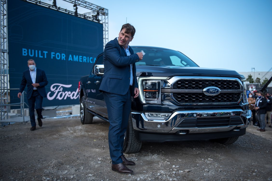 Ford CEO Wants Americans to 'Get Back in Love' With the Small Cars Ford ...