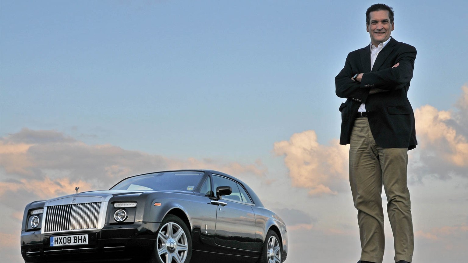 BMW Z8, Rolls-Royce Phantom Designer Murdered at Home by Suspected Car ...