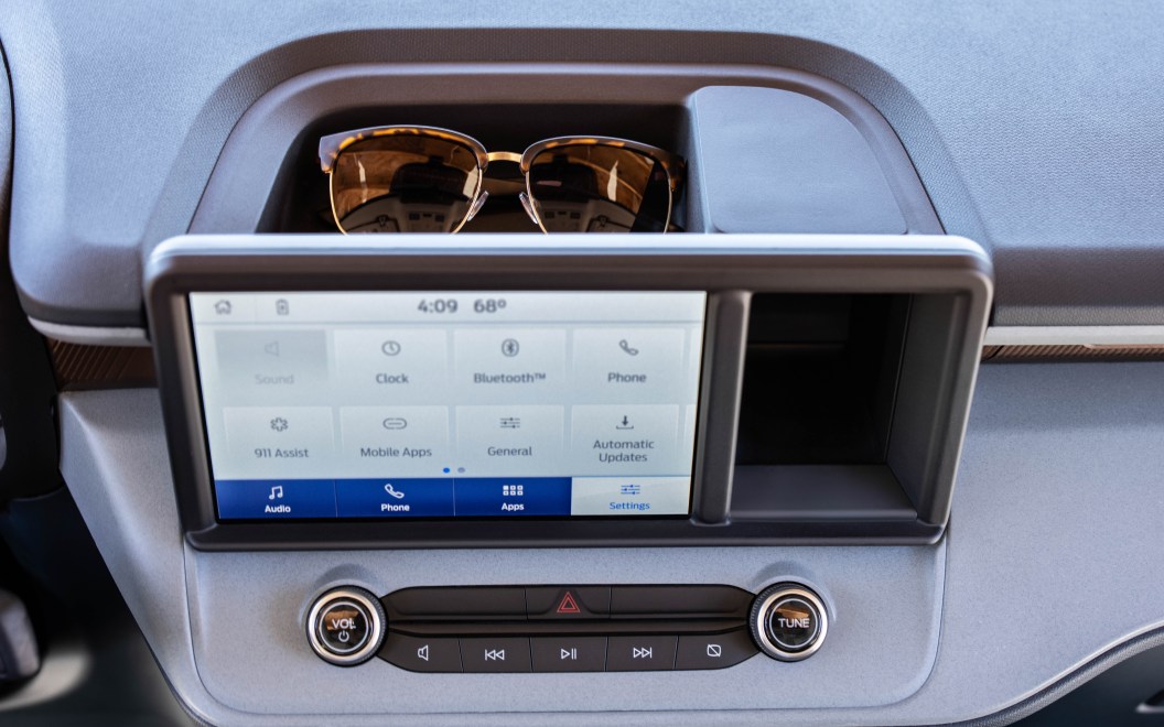 2025 Ford Maverick Loses Controversial Dashboard Cubby